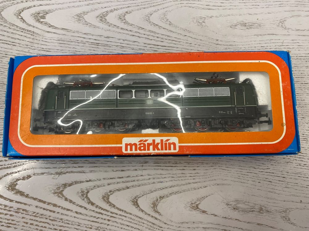 Märklin 3057 DB BR 151 grün (Gebraucht) in Lupsingen für CHF 115 – mit Lieferung auf Ricardo kaufen