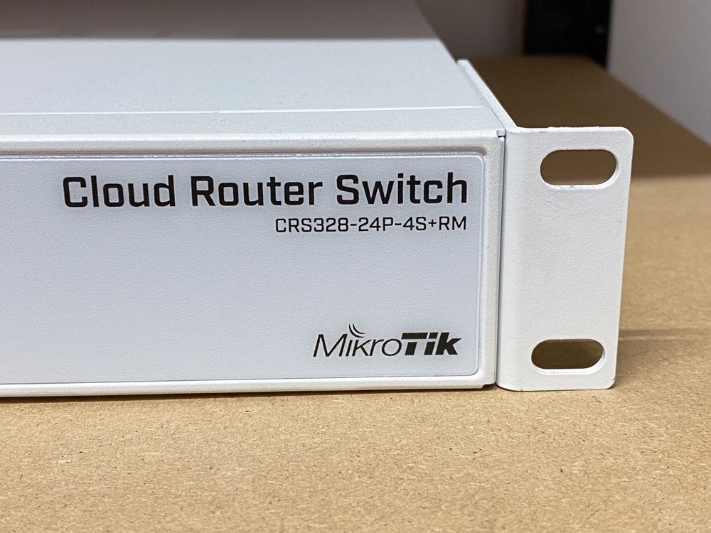 MikroTik Cloud Router Switch CRS328-24P-4S+RM | Kaufen auf Ricardo