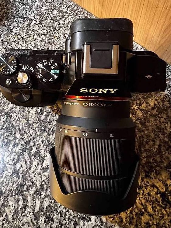 Caméra SONY CX 7 avec 3 batteries à vendre (D'occasion) à Lausanne pour ...