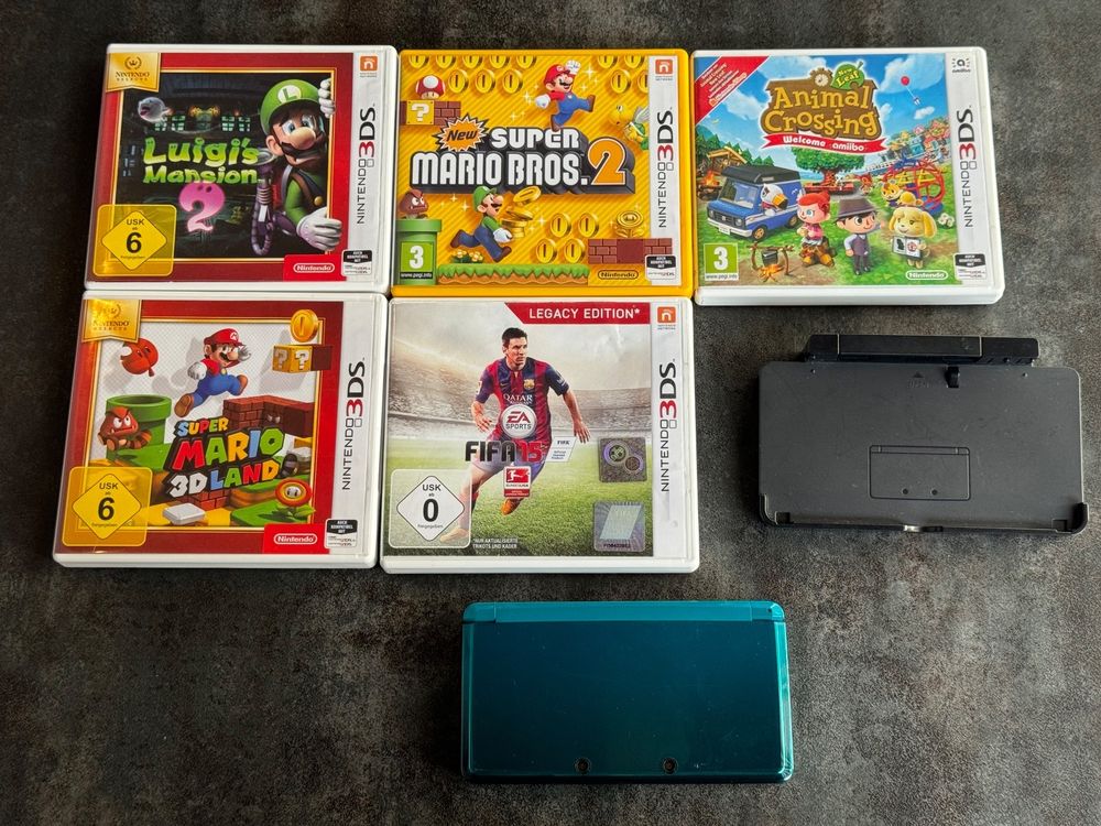 Nintendo 3DS Aqua Blue mit 5 Spielen | Kaufen auf Ricardo