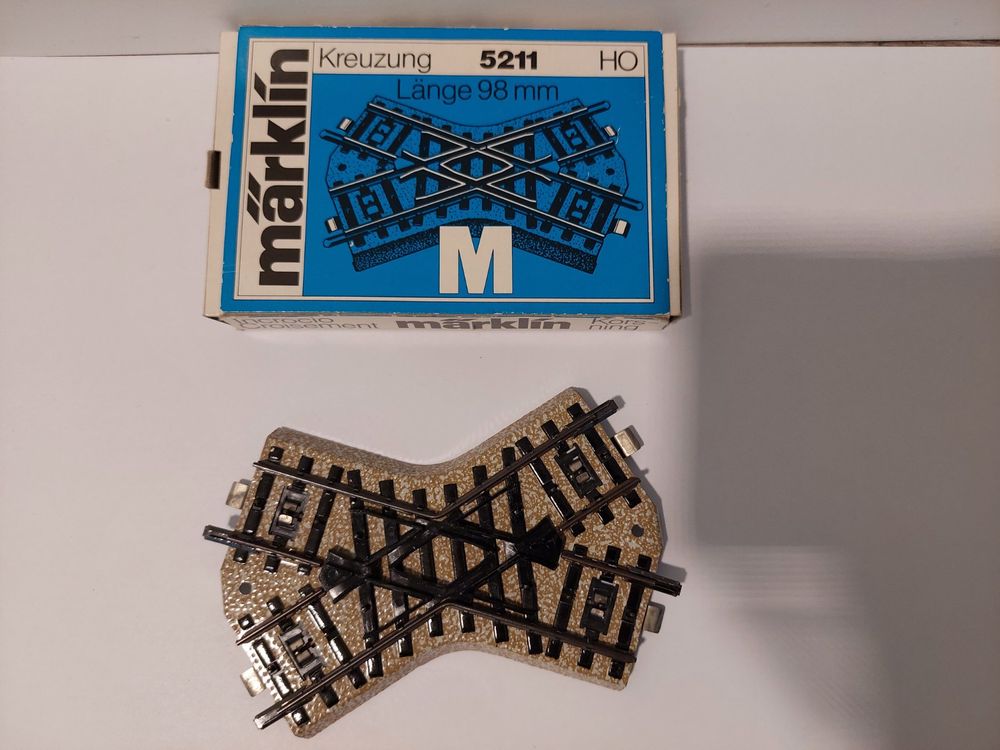 Märklin Kreuzung 5211 (Gebraucht) in Schöftland für CHF 14 – mit ...
