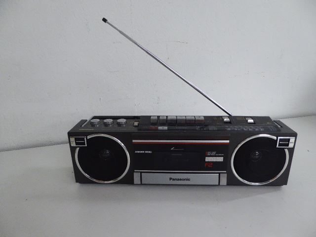 Panasonic RX F2 LS (Gebraucht) in Niederdorf für CHF 69 – mit Lieferung ...