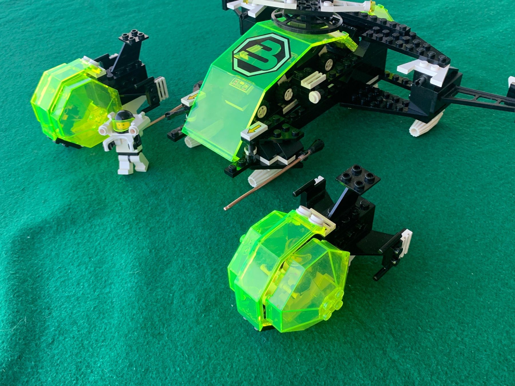 Lego 6981 – Blacktron 2 Aerial Intruder – 1991 RARE (D'occasion) à ...