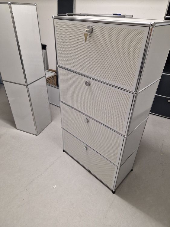 USM Highboard 4x Klapptüre Akustik Lichtgrau 1450x750x350 (Neu (gemäss ...