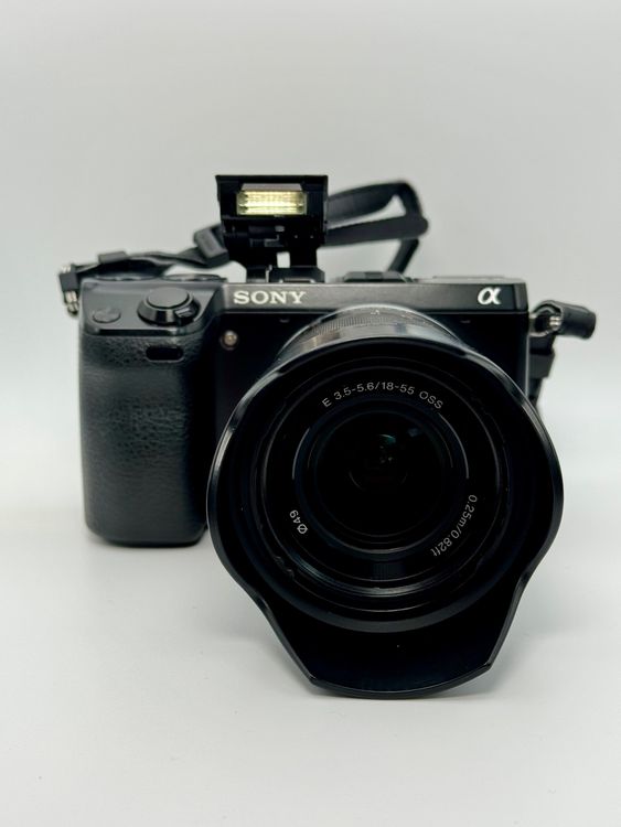 Sony NEX-7 Set: Profi-Power & Abenteuer-Charme (Gebraucht) in Neuenhof ...
