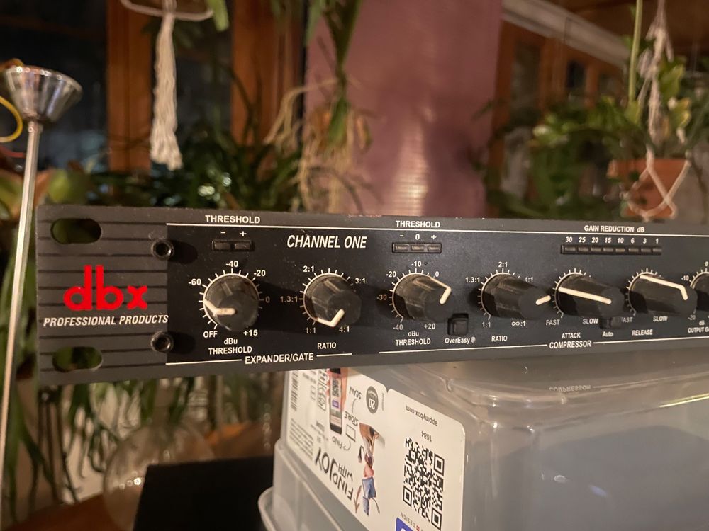 DBX 266XL compressor / gate 2 channel (Gebraucht) in Embrach für CHF 51 – mit Lieferung auf ...