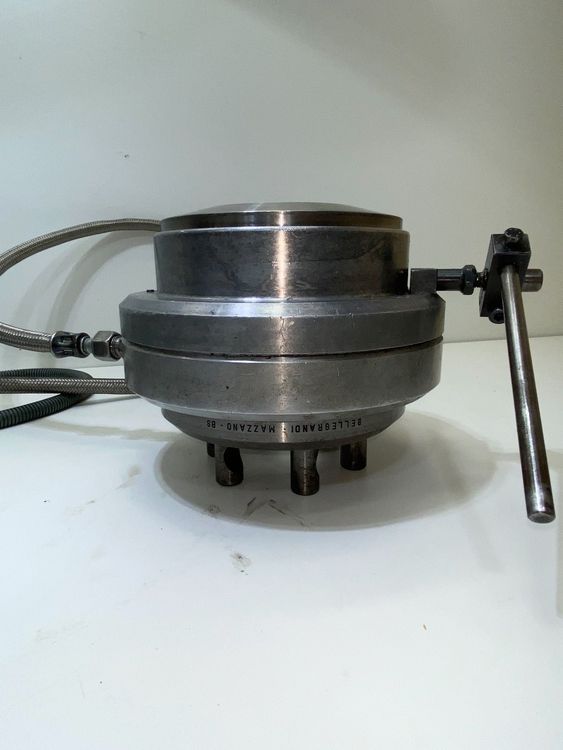 Pneumatisches Spannfutter Drehbankfutter F48 Camlock 5 (Gebraucht) in ...