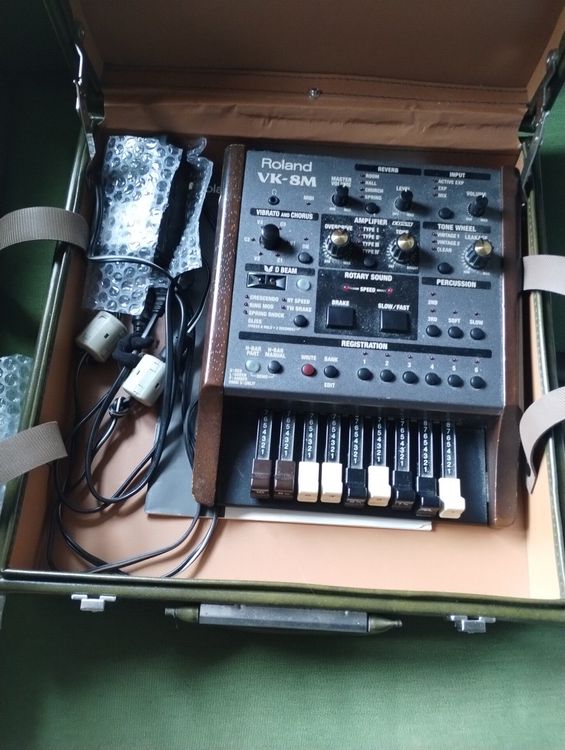 ROLAND VK-8M - EXPANDER HAMMOND SOUND!!! VINTAGE > RARE !!! (Gebraucht ...