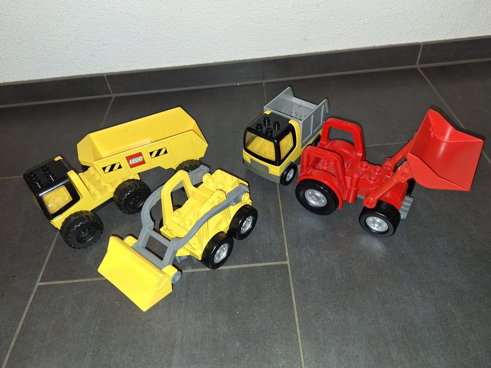 Lego Duplo - vier diverse Fahrzeuge (Gebraucht) in Hochdorf für CHF 11 ...