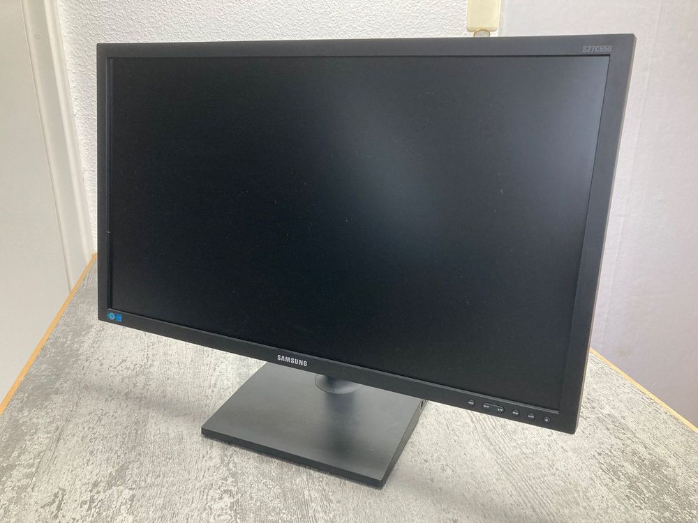 27-Zoll-Bildschirm | Kaufen auf Ricardo