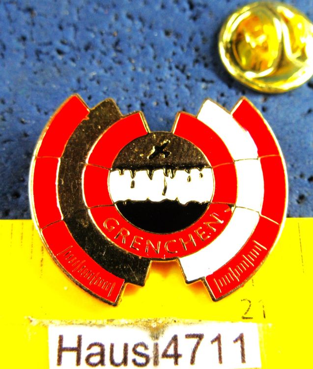 GRENCHEN FLUGPLATZ AVIATIK PIN (Gebraucht) in Ettingen für CHF 0.45 – mit Lieferung auf Ricardo ...