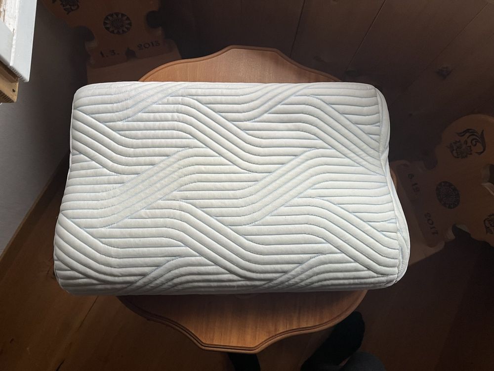 Tempur kissen shape (Gebraucht) in Uebeschi für CHF 45 – mit Lieferung ...