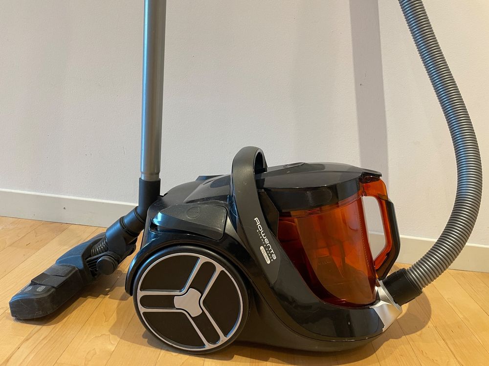Rowenta Silence Force Cyclonic RO7230 | Kaufen auf Ricardo