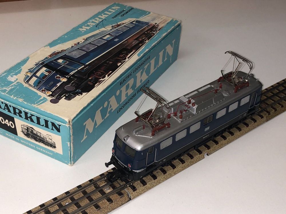 Märklin 3039, E-Lok BR 10 der DB (Gebraucht) in Hinwil für CHF 47 – mit ...