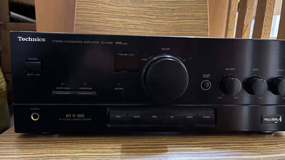 Technics HI-FI Verstärker (Gebraucht) in Luzern für CHF 26 – nur Abholung auf Ricardo kaufen