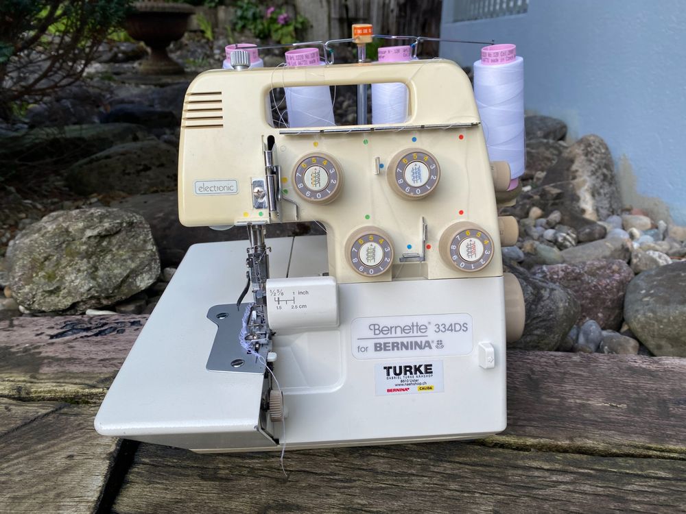 Overlock Bernette 334DS by Bernina (Gebraucht) in Uster für CHF 101 ...
