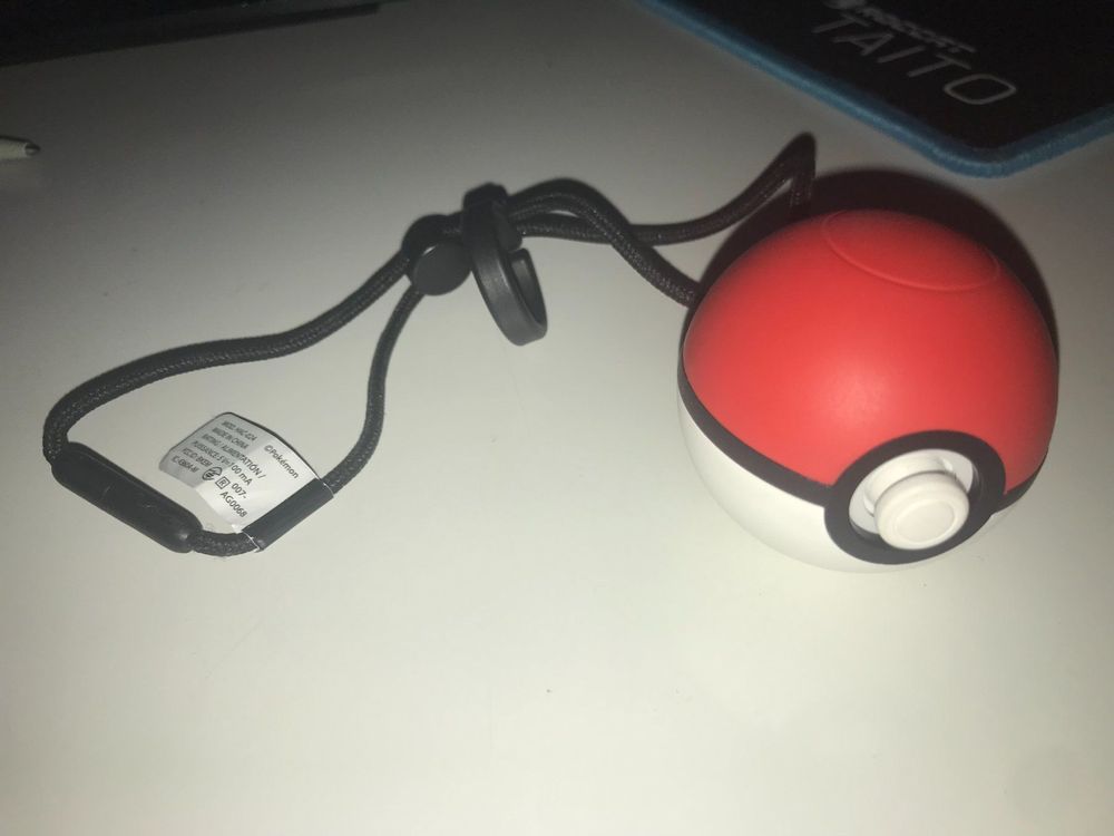 Nintendo Switch Pokéball Plus Controller | Kaufen auf Ricardo