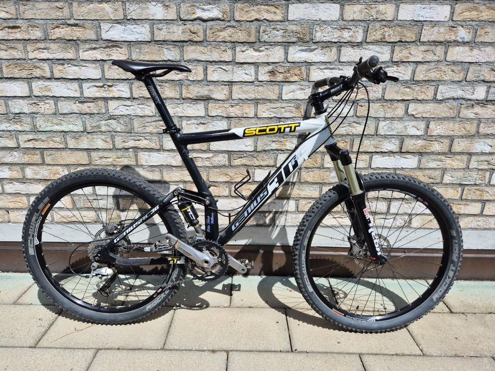 Scott Genius 30 RC Mountainbike, Fully Rock Shox, 26" (Gebraucht) in ...