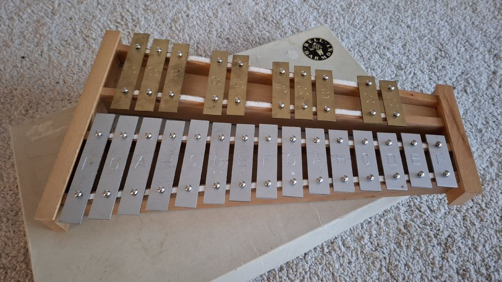 Metallophon Glockenspiel (Gebraucht) in Buochs für CHF 29 – mit ...