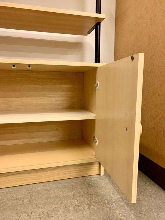 Teleskop Regal mit Unterbau 70er Jahre (Gebraucht) in Othmarsingen für CHF 990 – nur Abholung ...