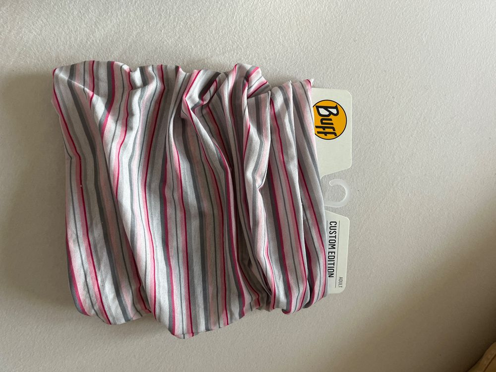 Buff (Neu und originalverpackt) in Luzern für CHF 3 – mit Lieferung auf ...
