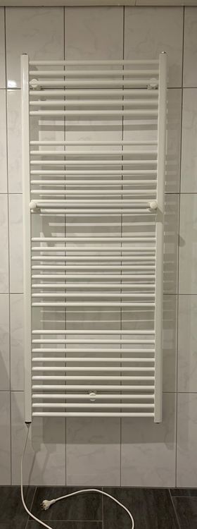 Badezimmer Heizkörper Radiator (Gebraucht) in Rehetobel für CHF 80 – nur Abholung auf Ricardo kaufen