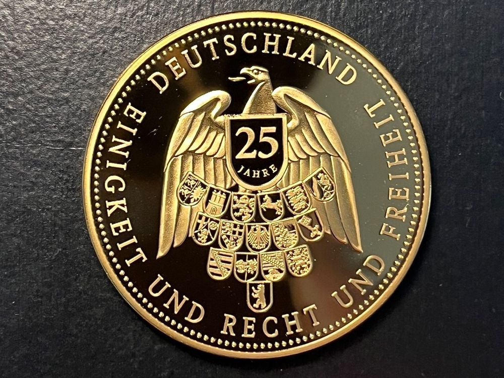 Vergoldete Medaille 25 Jahre Deutsche Einheit 1990-2015 | Kaufen auf ...