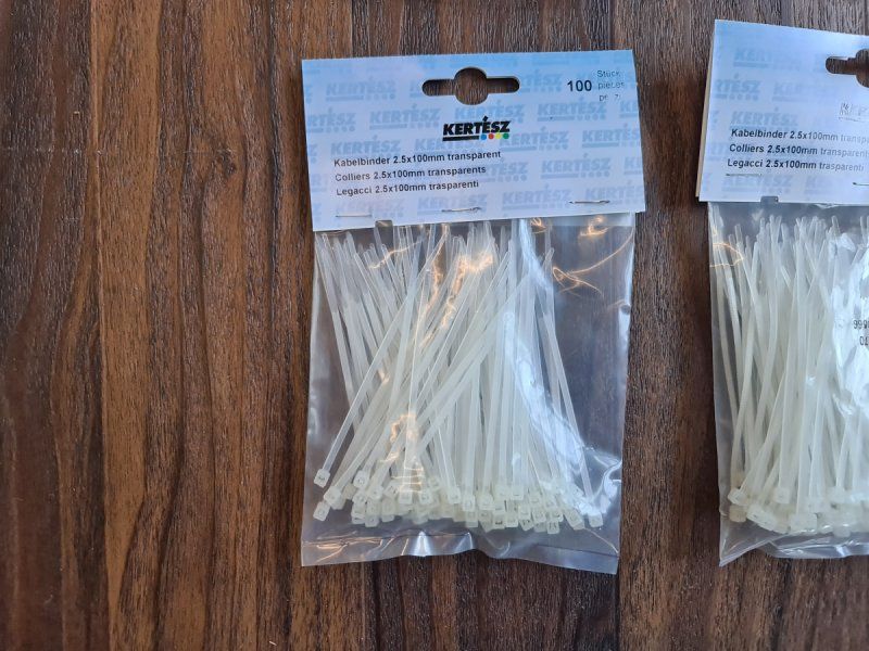 Posten Kabelbinder 2,5 x 100mm ab 1.- (Neu und originalverpackt) in Krinau für CHF 6 – mit ...