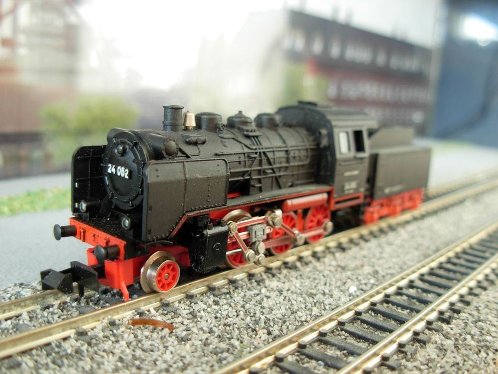 N: BR 24 Dampflok (Gebraucht) in Oberrieden für CHF 32 – mit Lieferung ...