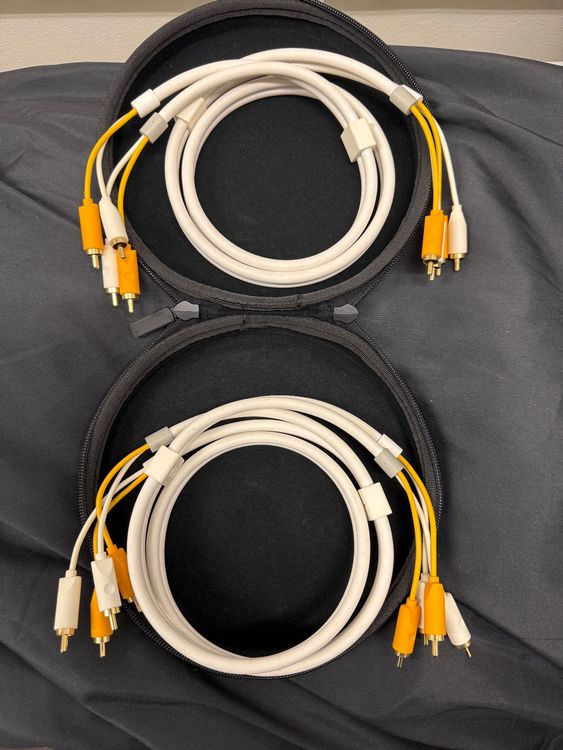 Oyaide NEO d+ RCA Class X – 2× Kabel + Case (Gebraucht) in Rikon im ...