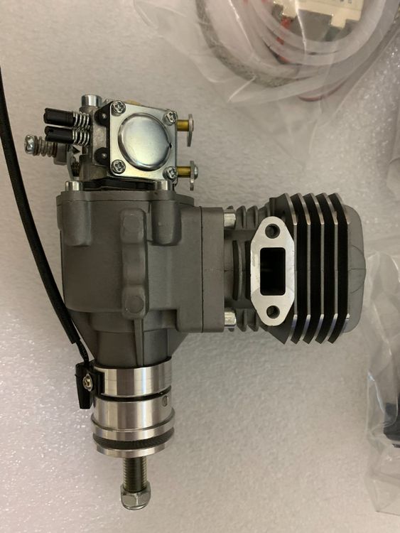 RCGF 20cc Benzin Motor (Neu (gemäss Beschreibung)) in für CHF 150 – mit ...
