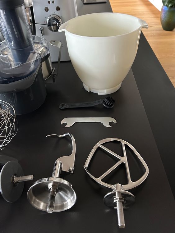 Kenwood Major Titanium inkl. Mixglas, Entsafter & Raffel | Kaufen auf ...