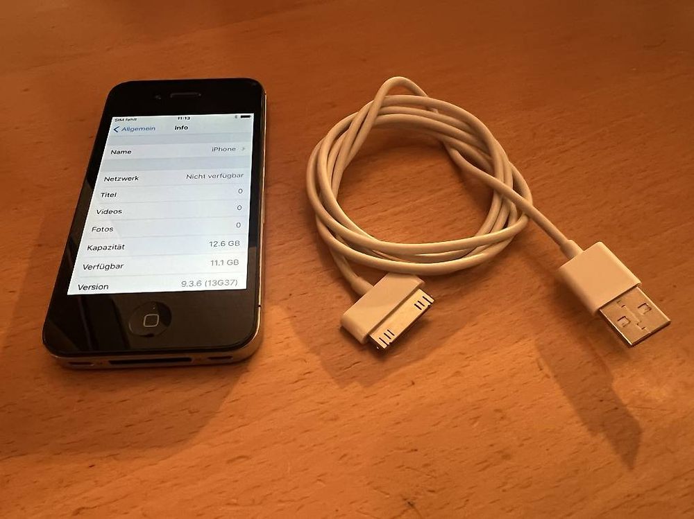 Apple iPhone 4s (Modell A1387) 16GB (Gebraucht) in Itingen für CHF 20 ...