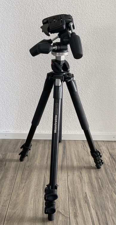 Manfrotto 190XPROB Stativ / Manfrotto 804RC2 Dreiwegeneiger (Gebraucht ...