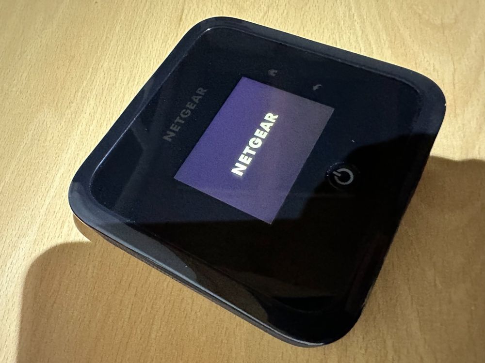 Netgear MR5200 Nighthawk M5 5G WiFi 6 (Gebraucht) in Langnau b. Reiden ...