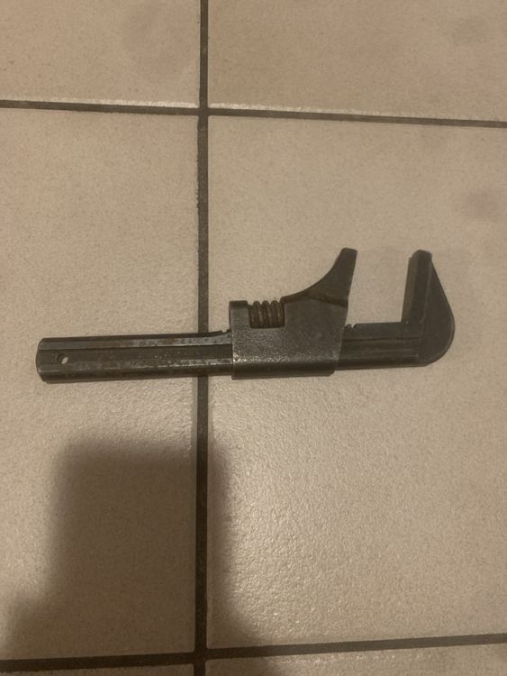 Reishauer R2 (Gebraucht) in La Chaux-de-Fonds für CHF 25 – mit ...