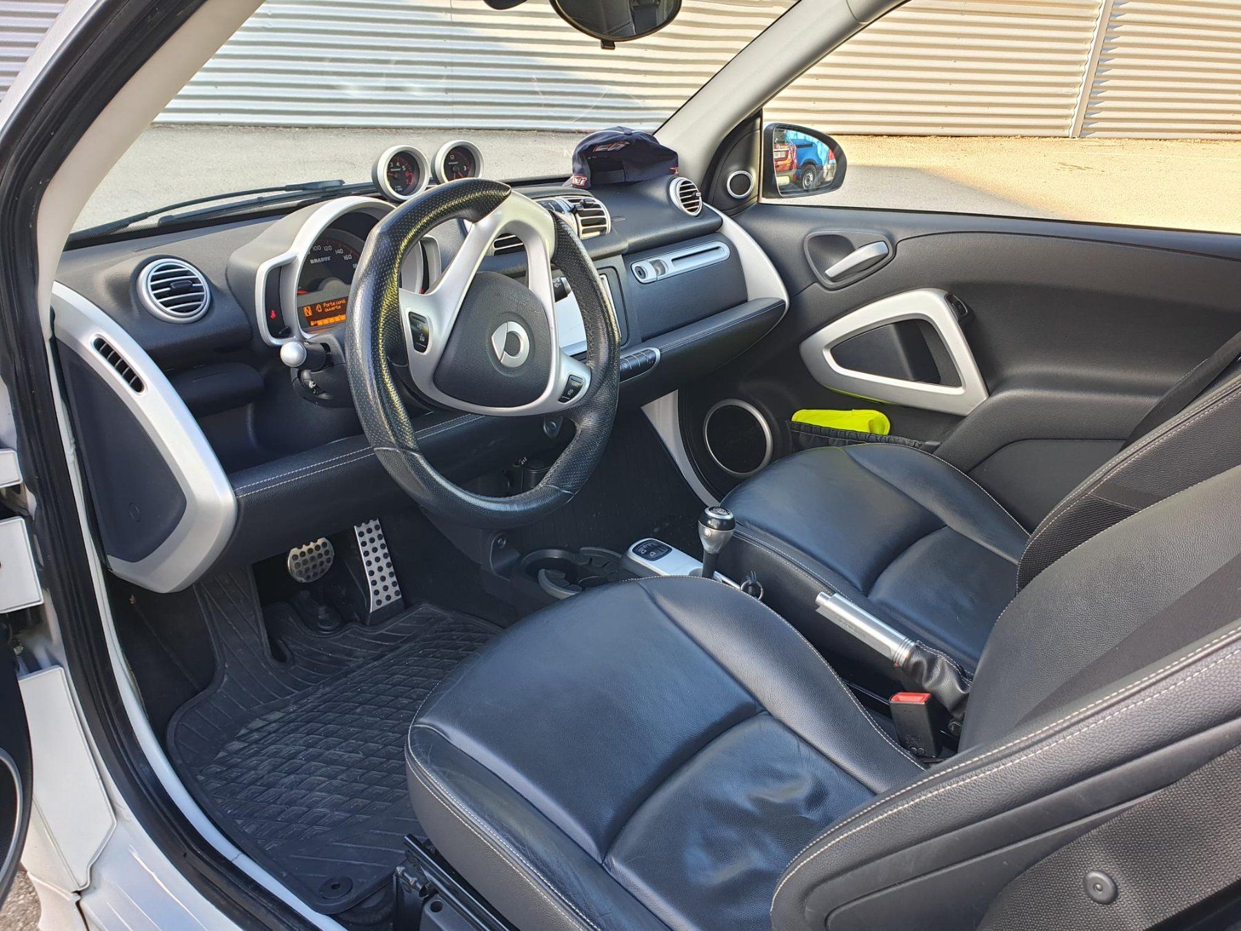 SMART ForTwo Cabriolet BRABUS blanche Softouch Xclusive 2014 (Gebraucht ...
