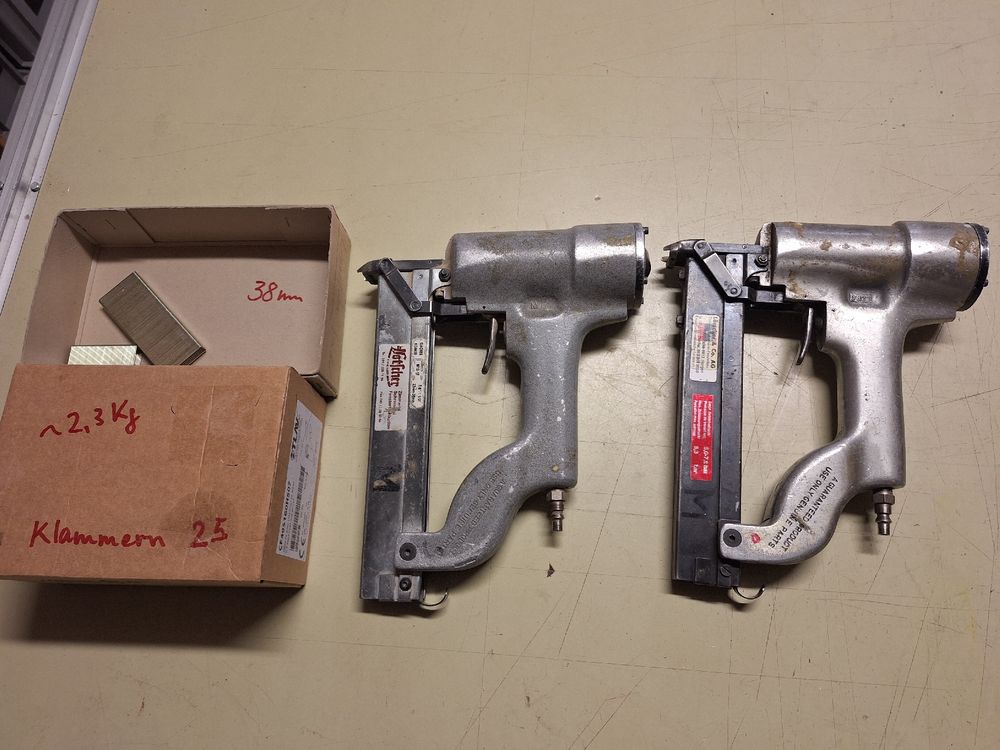 2x Drucklufttacker Klammergeräte Senco Model K + Klammern 25 (Gebraucht ...