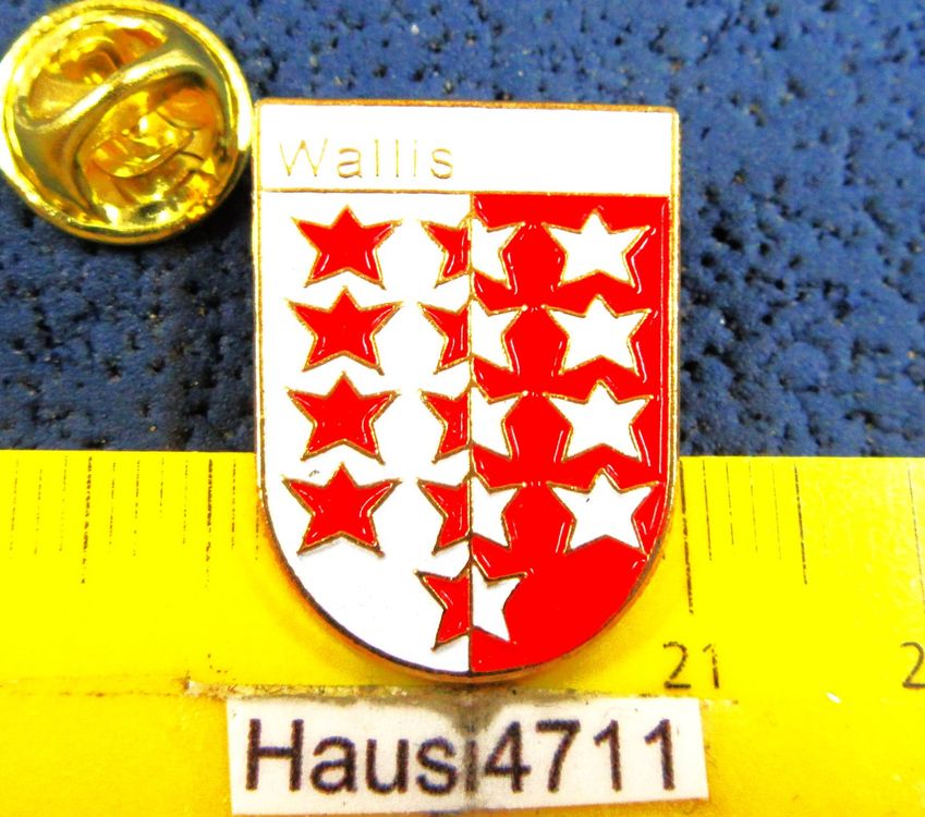 WALLIS VALAIS KANTONSWAPPEN PIN GOLDIG GEPRÄGT (Gebraucht) in Ettingen für CHF 3.95 – mit ...