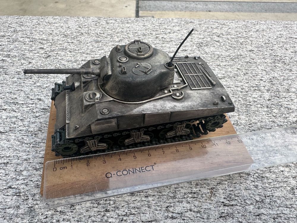 Solido full metal Sherman M4 A3 tank panzer (Gebraucht) in Chiasso für ...