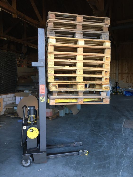 Hubstapler (Gebraucht) in Thun für CHF 200 – nur Abholung auf Ricardo ...