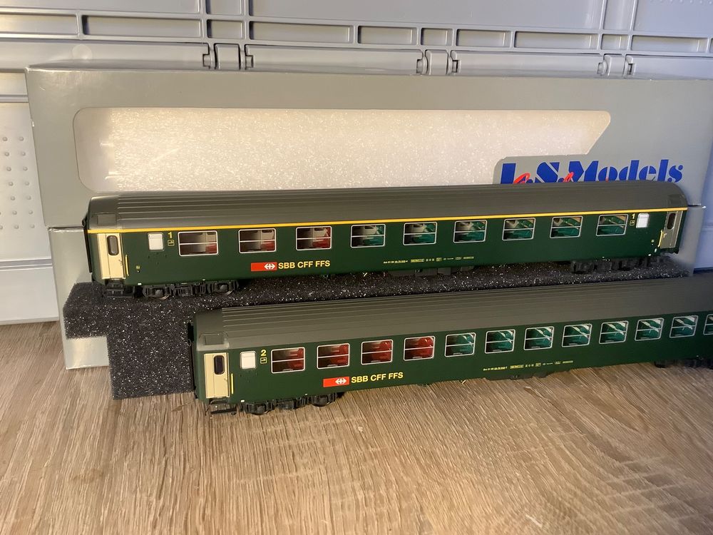 L.s.Models 47222 : SBB 1.Kl Am & 2.Kl Bm UIC-X grün Set (Gebraucht) in Bossonnens für CHF 159 ...