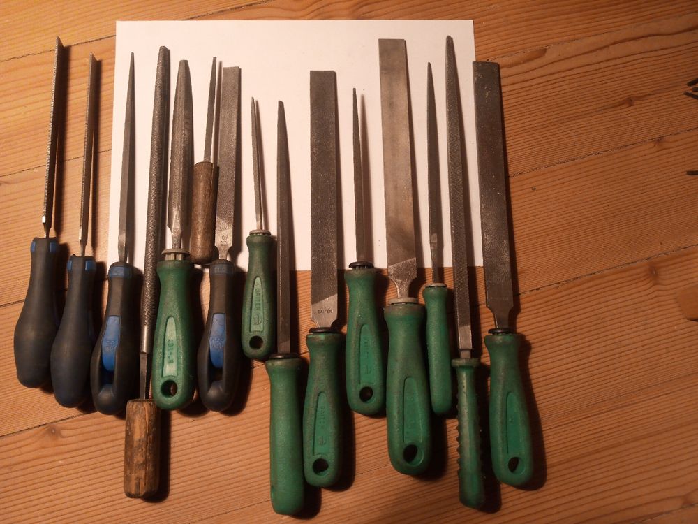 grosses Set gebrauchte Feilen von Baiter, Pferd, Nr.5 (Gebraucht) in ...