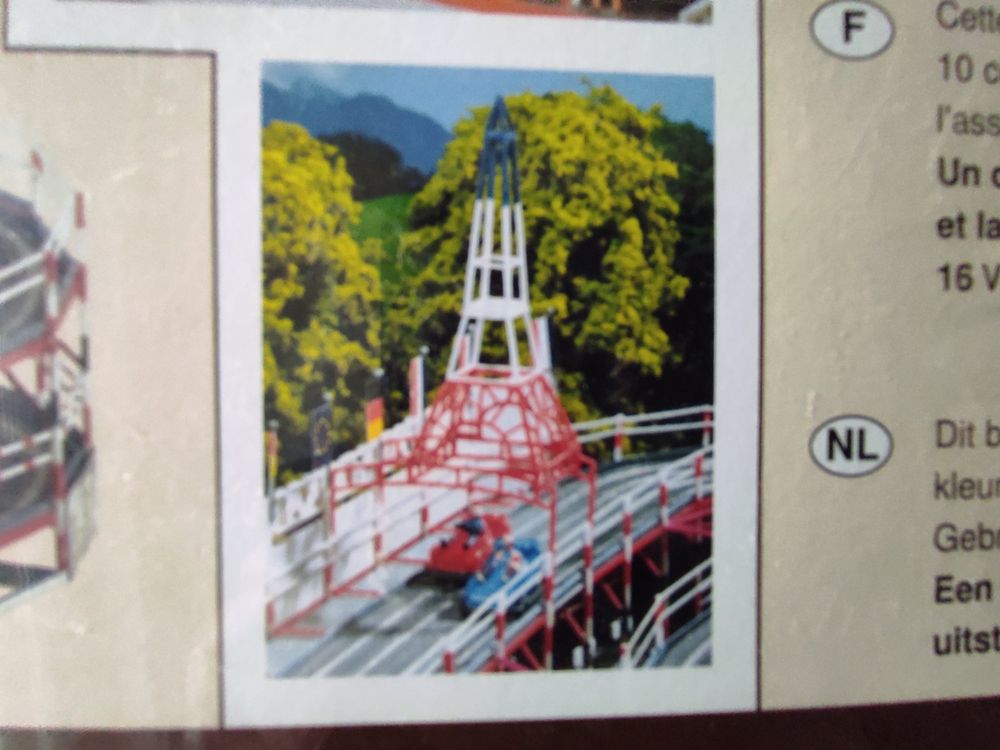 Fahrgeschäft Go-Kart-Bahn "Paris-Dakar Bausatz von Faller H0 (Neu und ...