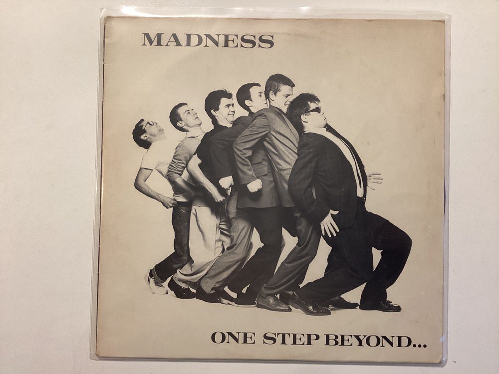 Madness LP - One Step Beyond | Kaufen auf Ricardo
