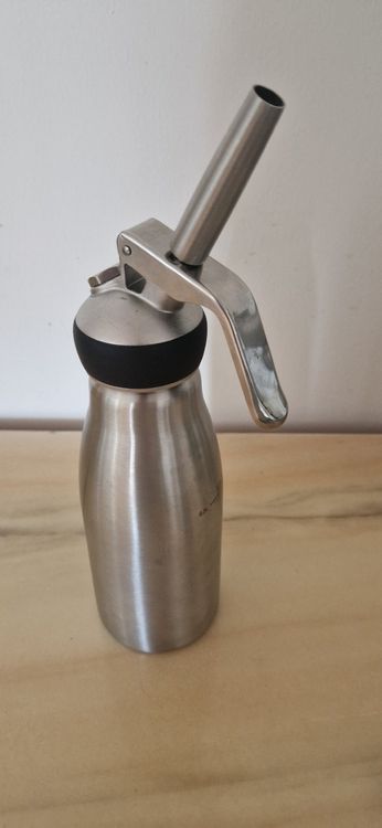 Kisag Rahmbläser 0.5L wie NEU (Neu (gemäss Beschreibung)) in St. Gallen für CHF 59 – mit ...