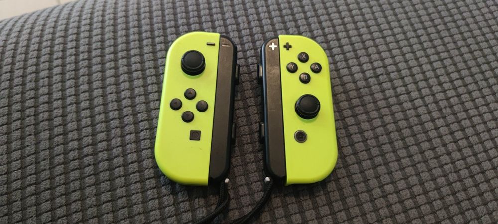 Nintendo switch joy cons (Gebraucht) in Glattfelden für CHF 44 – mit ...