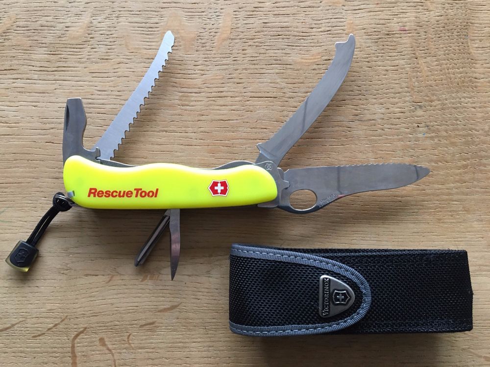 couteau Victorinox Rescue Tool (Gebraucht) in Montricher für CHF 73 ...