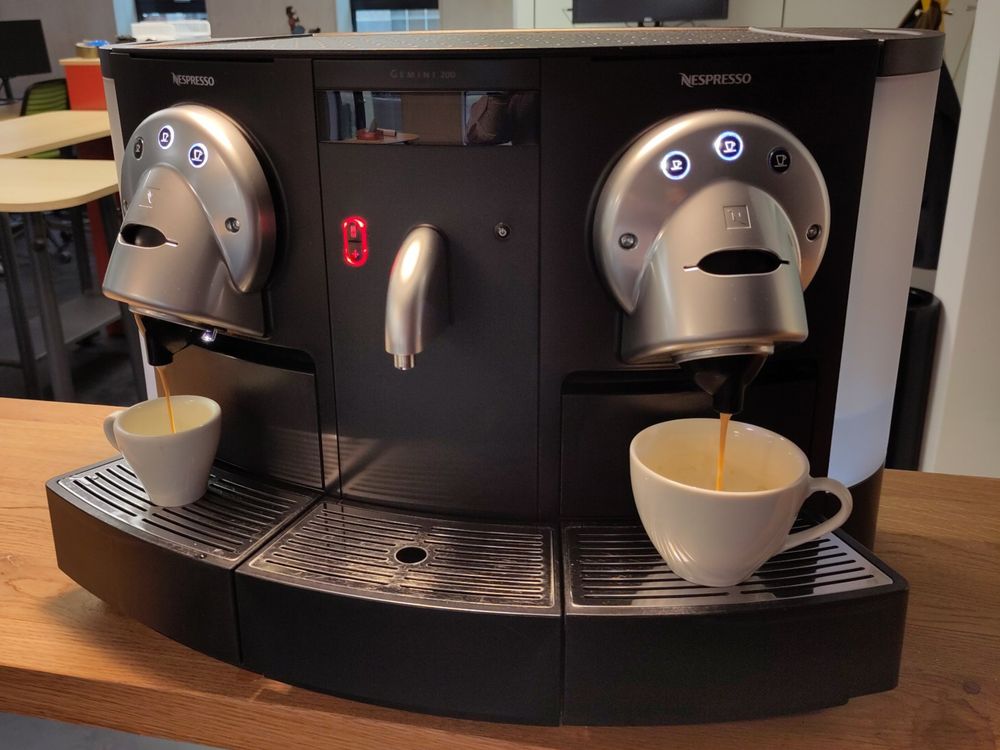 Nespresso CS200 | Kaufen auf Ricardo