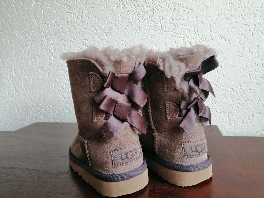 UGG BAILEY BOW – Stiefel 23.5 | Kaufen auf Ricardo